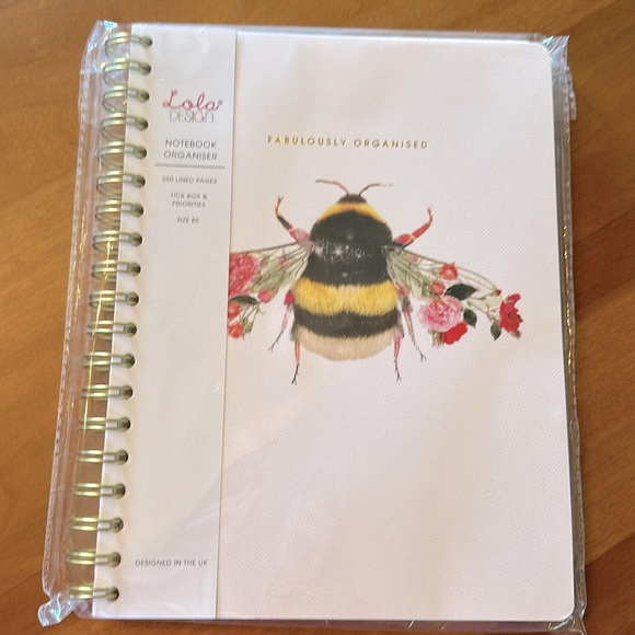 Lola Design | Office | Bee Note Book Fabulously Organized By Lola Design Nip | Poshmark
